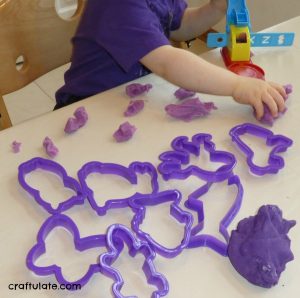 Purple Crafts and Activities {Learning Colours with Brown Bear Series ...