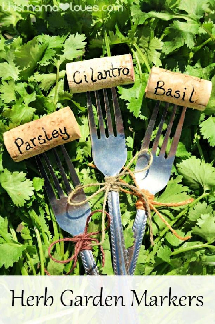 30 DIY Wine Cork Crafts and Decor Ideas - Craftulate