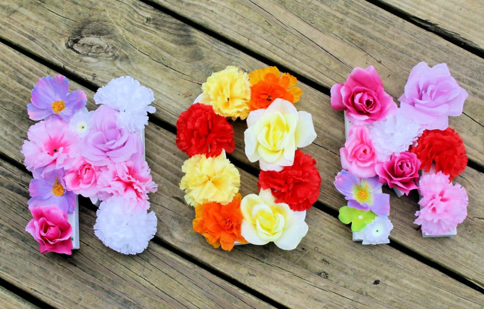 35 Easy Flower Crafts and Art Ideas for Kids - Craftulate