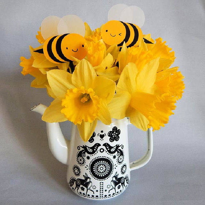 30 Bee Crafts for Kids: Bumble Bee Craft and Art Ideas