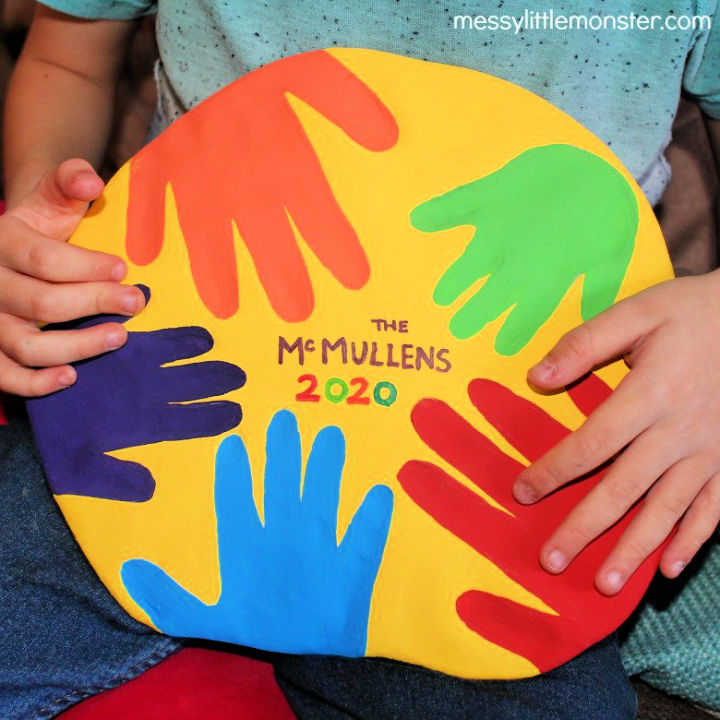 25 Simple Handprint Crafts and Art for Kids - Craftulate